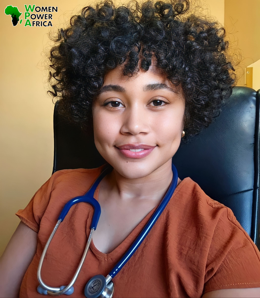 Dr. Mumtaaz Emeran: From a 16-year-old mother to a remarkable Medical ...